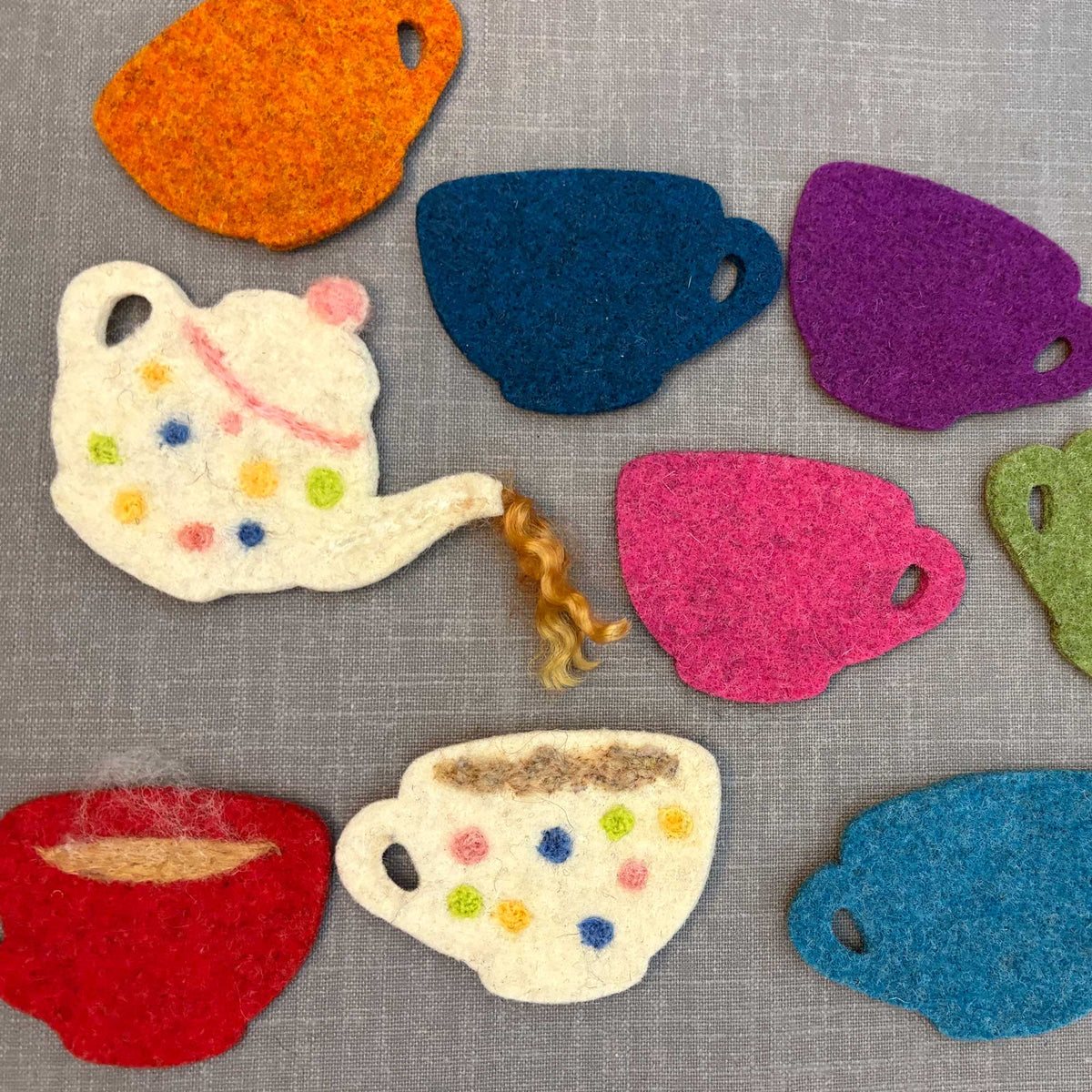 Joe's Toes Felt Tea Cups