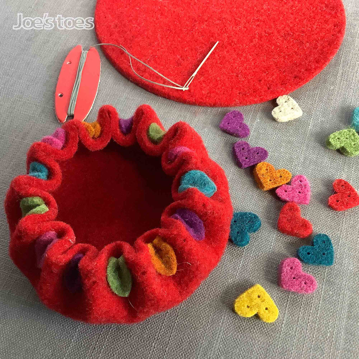 Felt Bowl Kit -make your own felt bowl with this easy to make kit – Joe ...